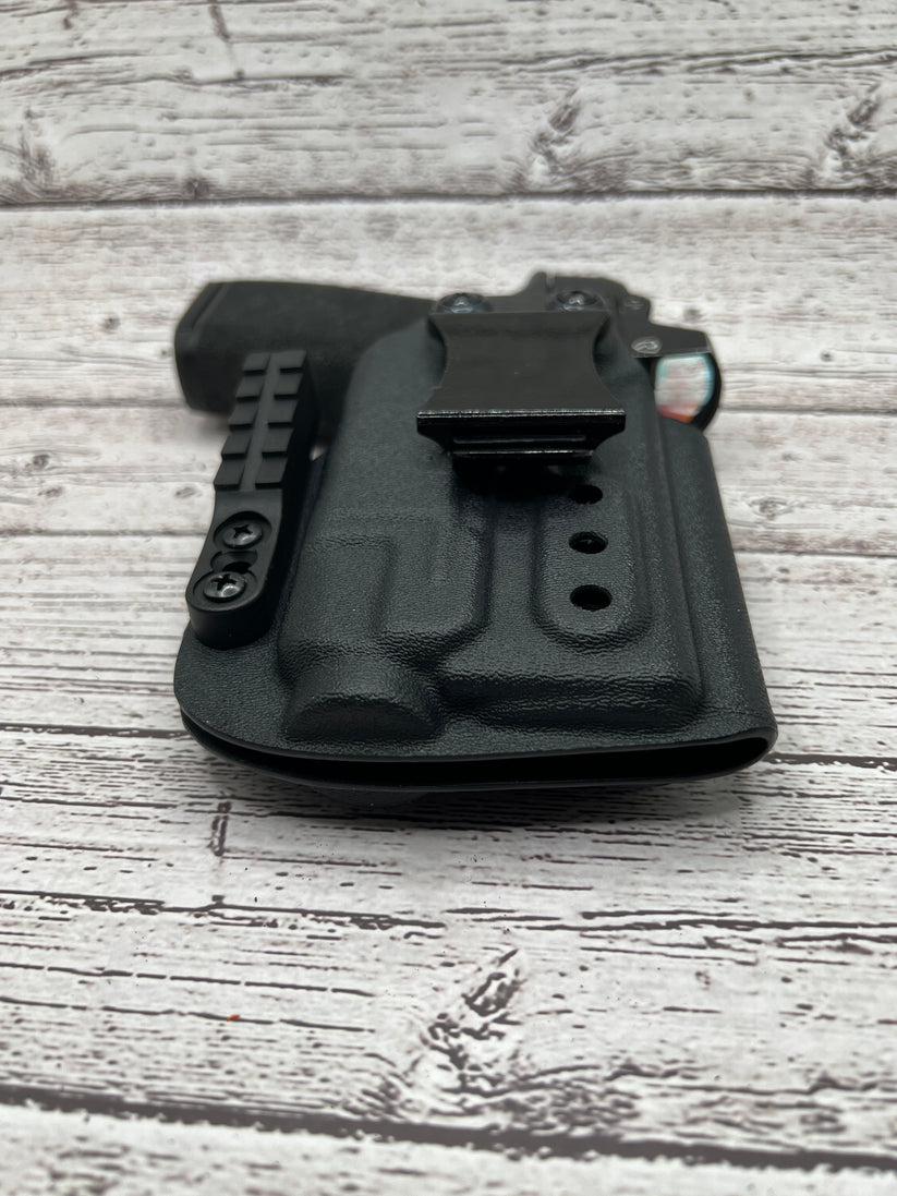 Springfield Armory Hellcat Pro IWB Light Bearing Holster – DnzHolsters